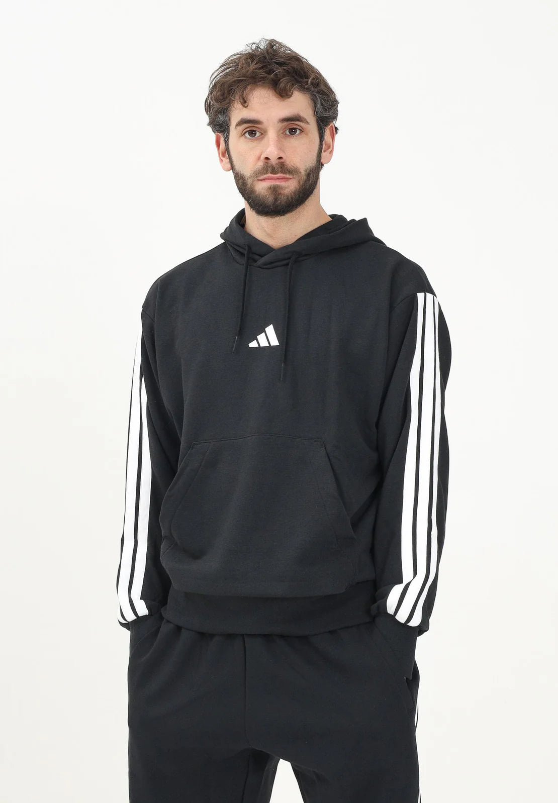 Polerón con Capucha Essentials 3 Tiras Felpa Francesa – SPORT XXI